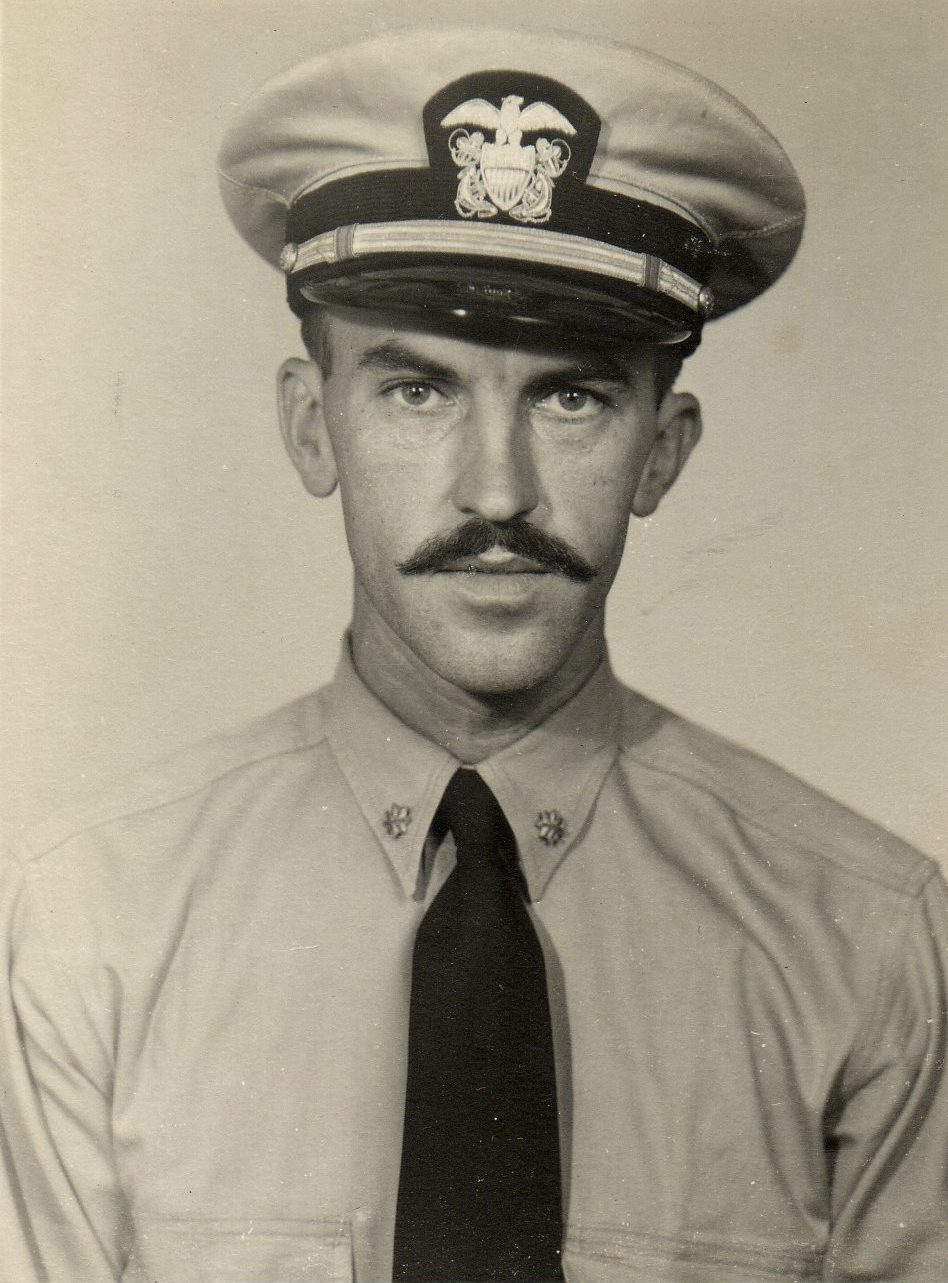 USS Macaw (ASR-11) – An ill-fated WWII submarine rescue vessel